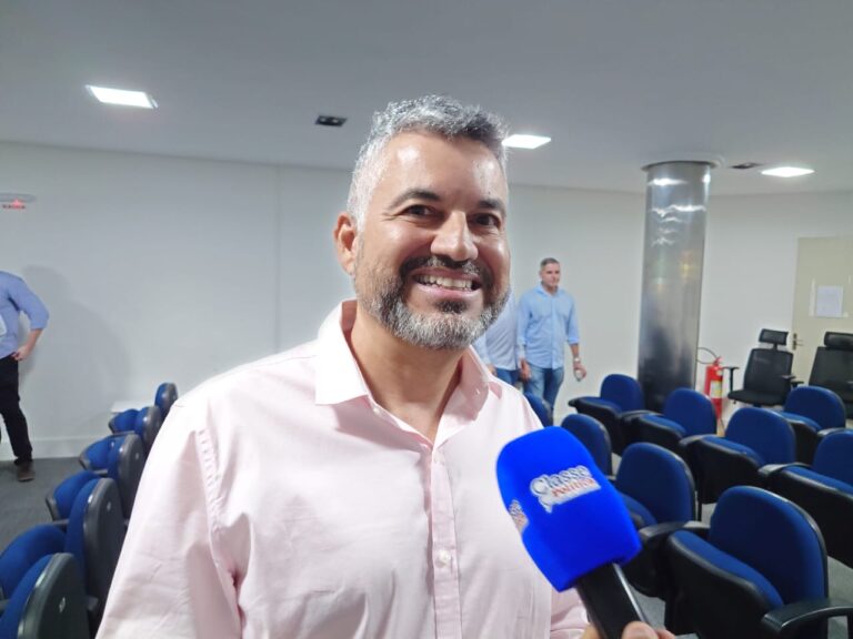 Elmo Vaz descarta especulações sobre vice em 2026 e reafirma pré ...